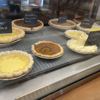 HOOSIER MAMA PIE COMPANY & DOLLOP COFFEE - Updated February 2025 - 747 ...