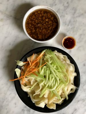 CHEF HONG - Updated October 2024 - 127 Photos & 118 Reviews - 907 W ...