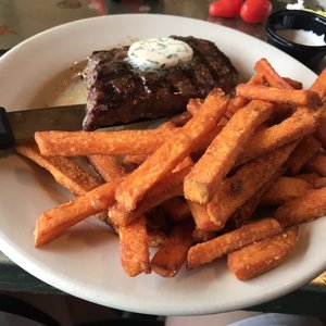 USELESS CREATURES BREWING - 11 Photos - 41 N Main St, Three Rivers ...