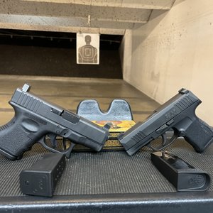 GUNS LA - 104 Photos & 353 Reviews - 3906 W Burbank Blvd, Burbank, CA ...