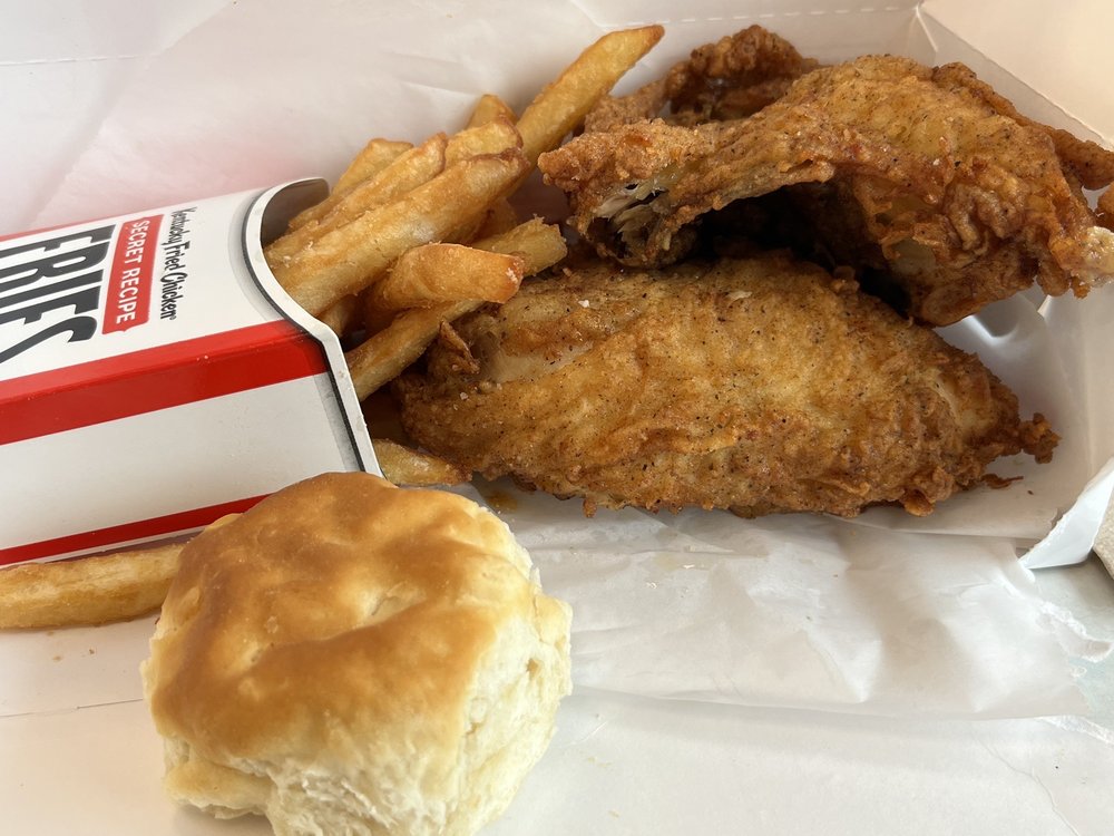 KFC - Updated October 2025 - 23 Photos & 15 Reviews - 328 Hartford Tpke ...