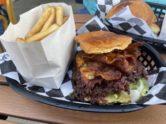 SHELBY’S BURGERS - 28 Reviews - 4241 Cheney Spokane Rd, Spokane ...