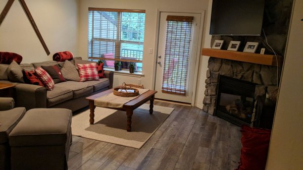 COLLINS LAKE RESORT - 50 Photos & 48 Reviews - 88149 E Creek Ridge Rd ...