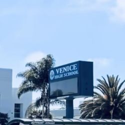 VENICE HIGH SCHOOL - 31 Photos & 27 Reviews - 13000 Venice Blvd, Los ...