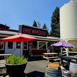 OLD MARKET PUB & BREWERY - Updated July 2025 - 301 Photos & 449 Reviews ...