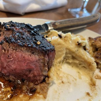 JONATHAN’S THE RUB AT MEMORIAL GREEN - Updated September 2024 - 579 ...