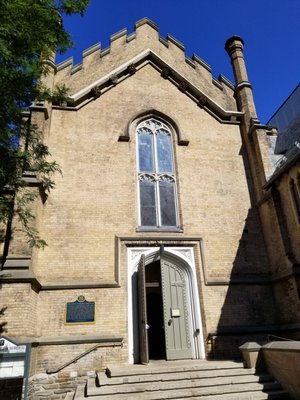 CHURCH OF THE HOLY TRINITY - Updated May 2026 - 25 Photos - 19 Trinity ...