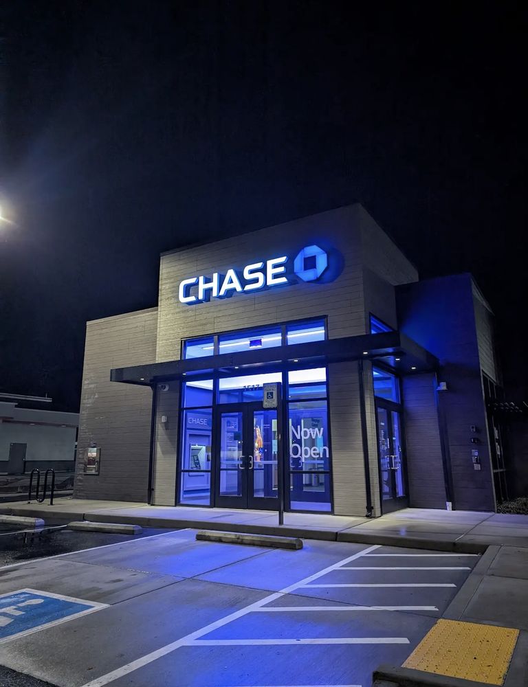 CHASE BANK - Updated June 2025 - 1517 132nd St SE, Everett, Washington ...