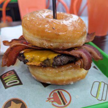 OH MY BURGER - Updated June 2024 - 2242 Photos & 1825 Reviews - 2142 W ...