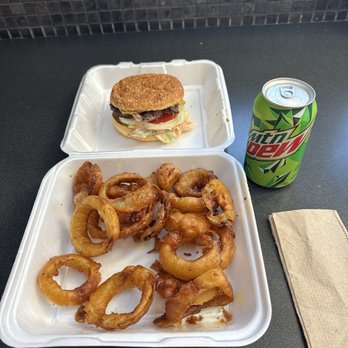 SAMMY’S BURGER & SHAKES - Updated August 2025 - 67 Photos & 47 Reviews ...