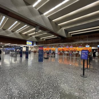 DANIEL K INOUYE INTERNATIONAL AIRPORT - HNL - 5742 Photos & 2508 ...