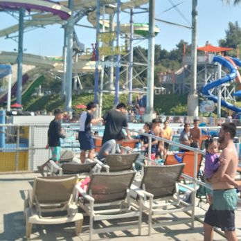 RAGING WATERS LOS ANGELES - Updated July 2025 - 666 Photos & 1221 ...
