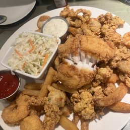 SURF SEAFOOD - Updated June 2026 - 306 Photos & 364 Reviews - 207 Main ...