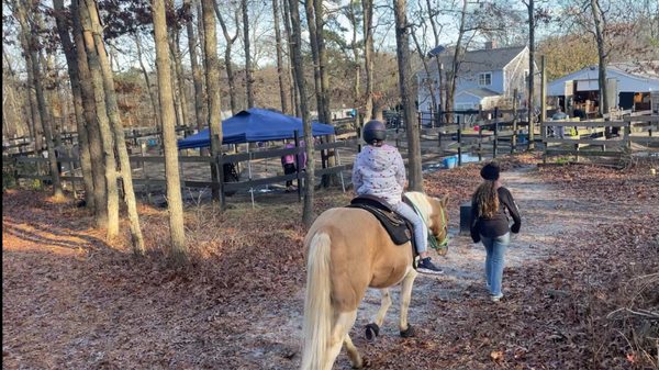 MEETING HOUSE FARM - Updated October 2025 - 333 Quaker Meetinghouse Rd ...