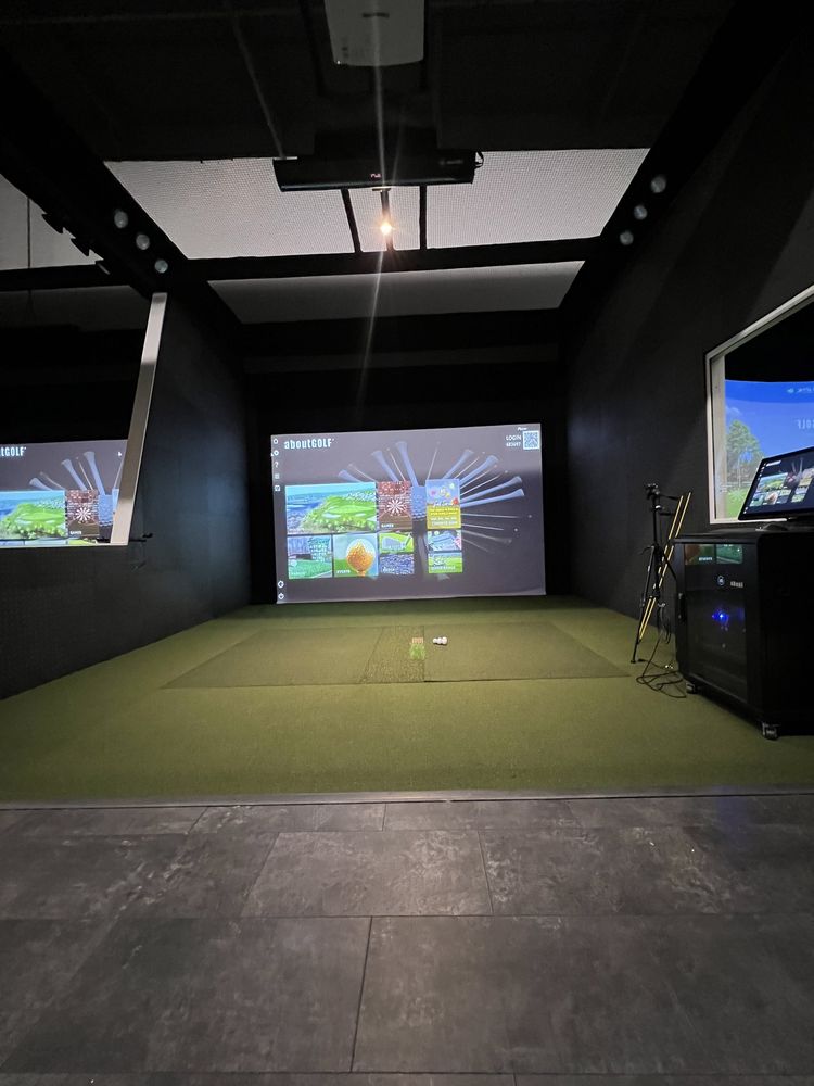 GOLFI INDOOR GOLF CENTER - Updated January 2026 - 23 Photos & 14 ...
