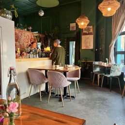 LILITH - Updated December 2025 - 472 Photos & 113 Reviews - 238 Spahr ...