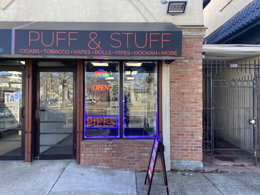 PUFF N STUFF - Updated May 2026 - 43 Photos - 206 Whalley Ave, New ...