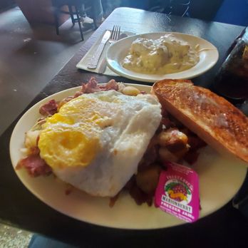 SPRUCE GOOSE CAFE - Updated December 2025 - 135 Photos & 193 Reviews ...