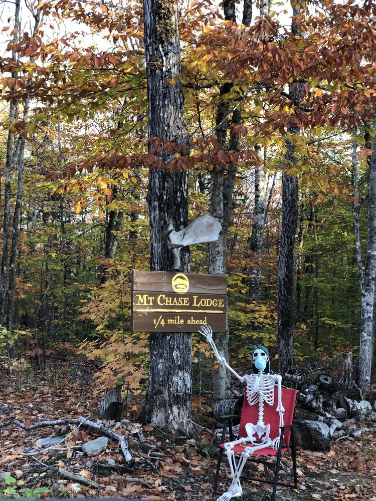 MT CHASE LODGE - Updated October 2024 - 27 Photos & 14 Reviews - 1517 ...