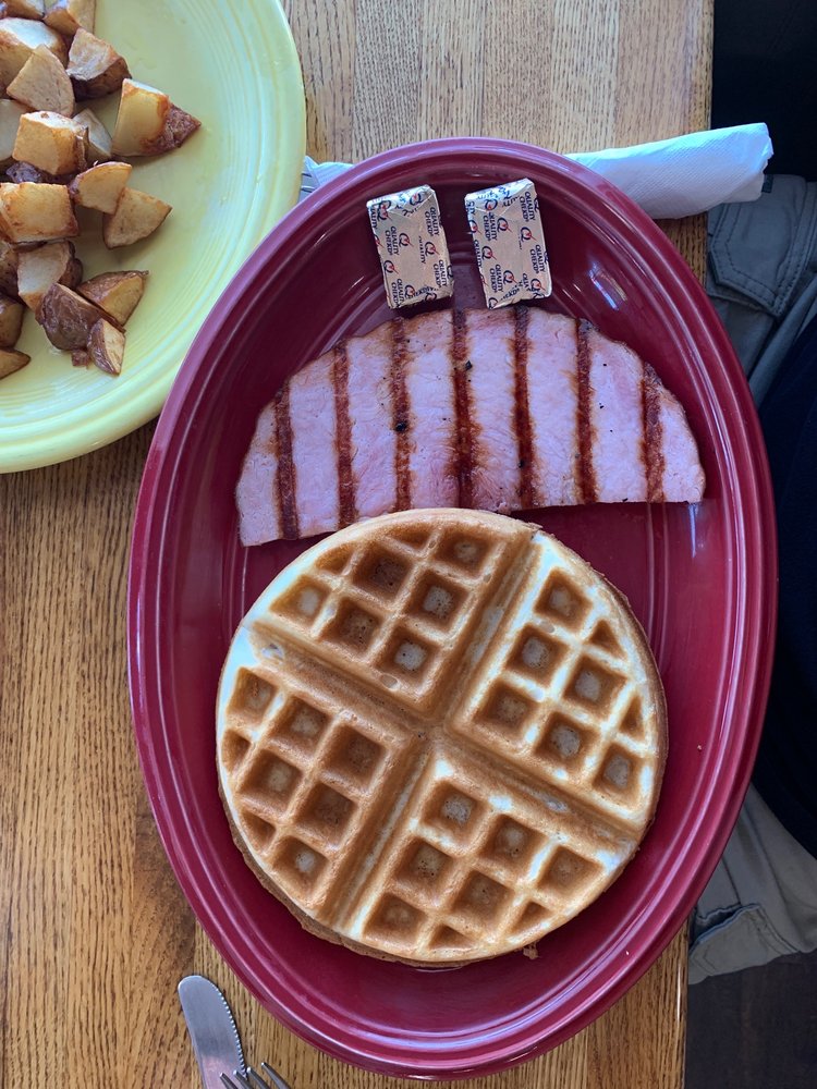 RAILROAD CAFE - Updated August 2024 - 34 Photos & 45 Reviews - 301 ...