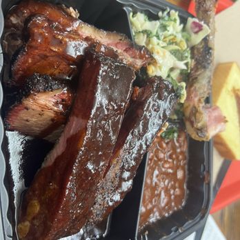 TOMMY’S BBQ - Updated July 2025 - 258 Photos & 208 Reviews - 1611 ...