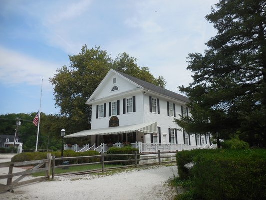 HISTORIC COLD SPRING VILLAGE - Updated April 2024 - 42 Photos & 18 ...