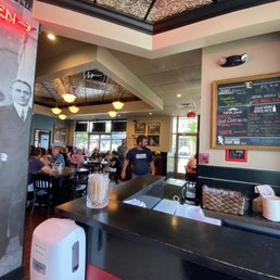 THE LEAGUE KITCHEN & TAVERN - Updated March 2025 - 669 Photos & 596 ...
