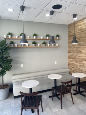 MAMBO WINGS - Updated January 2026 - 13 Photos - 6214 N Western Ave ...