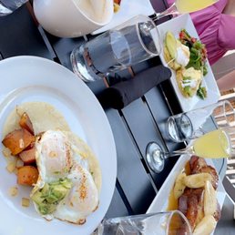 FARM BELL KITCHEN - Updated December 2025 - 601 Photos & 496 Reviews ...