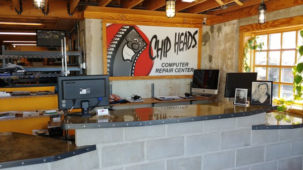 CHIPHEADS COMPUTER REPAIR SHOP - Updated July 2025 - 19 Photos & 73 ...