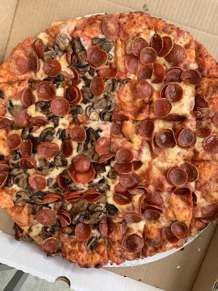 THE CRUST PIZZA - 160 Photos & 209 Reviews - 8004 Trail Blvd, Naples ...