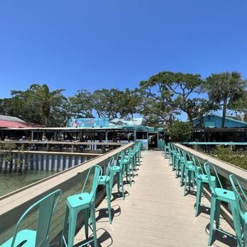 HIDDEN TREASURE RUM BAR & GRILL - Updated August 2025 - 702 Photos ...