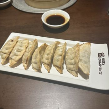UGLY DUMPLING - Updated May 2025 - 204 Photos & 76 Reviews - 1601 ...