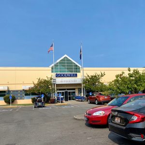 GOODWILL INDUSTRIES OF THE COLUMBIA WILLAMETTE - Updated July 2025 - 13 ...
