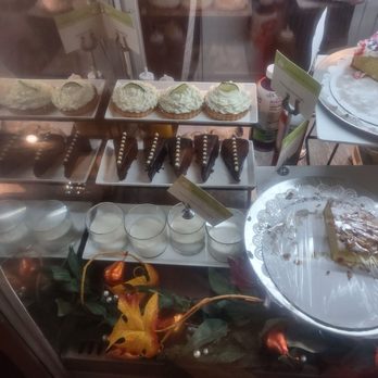 WILD PEAR - 327 Photos & 522 Reviews - 372 State St, Salem, Oregon ...