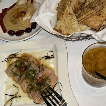 AVRA - Updated December 2025 - 92 Photos & 34 Reviews - 300 Crescent Ct ...