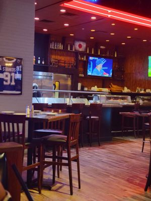 COURTSIDE GRILLE - Updated June 2024 - 365 Photos & 370 Reviews - 110 ...