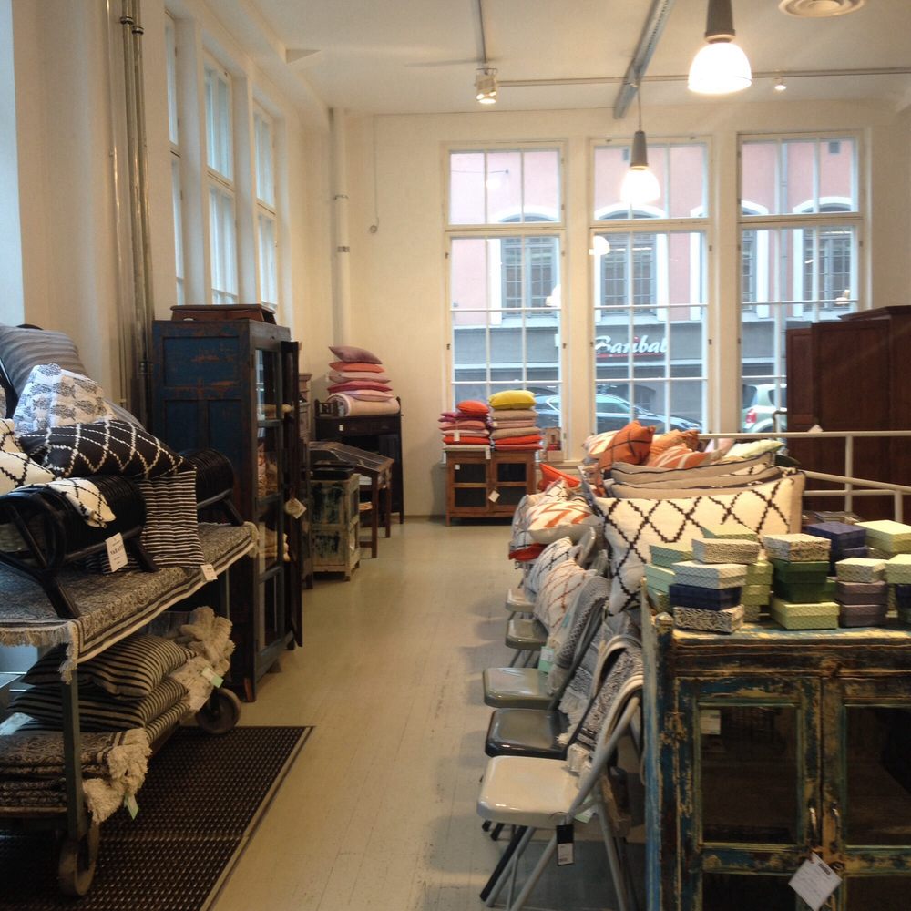 MOKO MARKET - 26 Photos & 21 Reviews - Perämiehenkatu 10, Helsinki ...