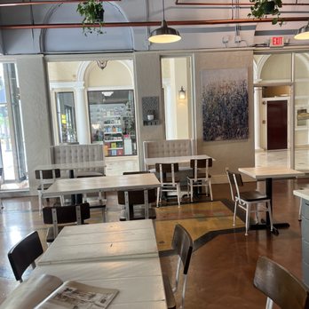 CLEMATIS CAFE - Updated December 2025 - 33 Photos & 18 Reviews - 319 ...