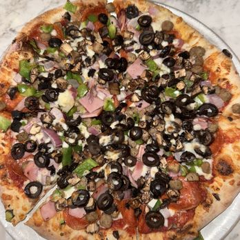 AVIATOR PIZZA & DRAFTHOUSE - Updated September 2025 - 96 Photos & 76 ...