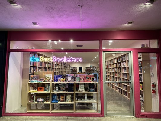 THE BEST BOOKSTORE IN PALM SPRINGS - Updated May 2024 - 26 Photos & 34 ...