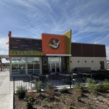 POLLO CAMPERO - Updated April 2025 - 121 Photos & 90 Reviews - 17010 ...