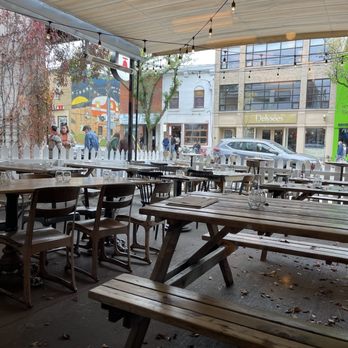 BELLWOODS BREWERY - Updated December 2025 - 391 Photos & 373 Reviews ...