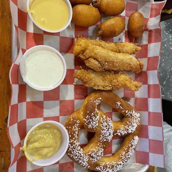 STAN’S BLUE NOTE - Updated January 2026 - 141 Photos & 130 Reviews ...