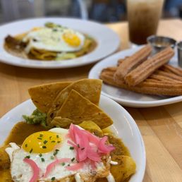 CON HUEVOS - Updated December 2025 - 1255 Photos & 888 Reviews - 2339 ...