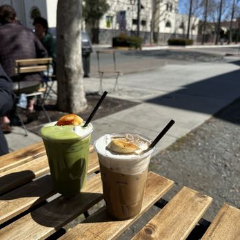 GALU CAFÉ AND DELICATESSEN - Updated April 2025 - 303 Photos & 118 ...