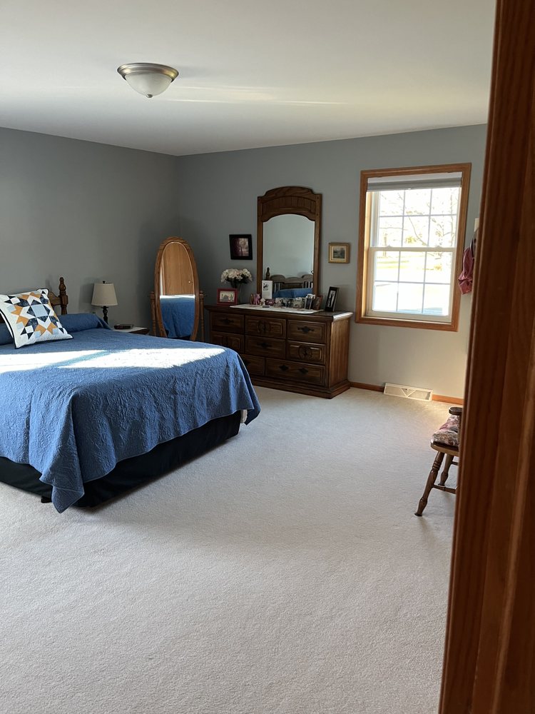 RESILIENT PAINT - Updated June 2025 - 29 Photos - 3728 Coddington Rd ...