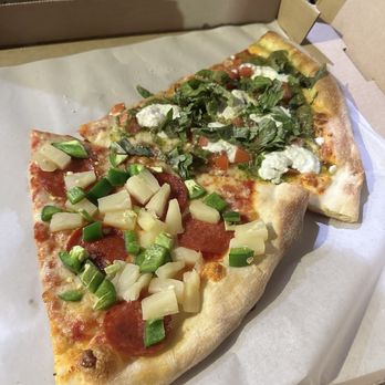 GARAGE PIZZA - Updated July 2025 - 406 Photos & 1064 Reviews - 4339 ...