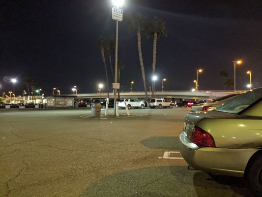 LAX CELL PHONE WAITING LOT - Updated September 2025 - 20 Photos & 40 ...