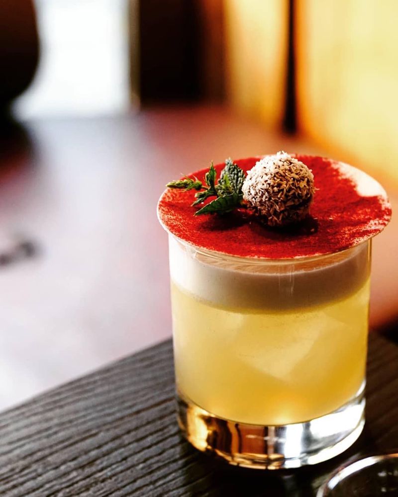 PETIT PUNCH - 35 Photos - Cocktail Bars - Jülicher Str. 9, Düsseldorf ...